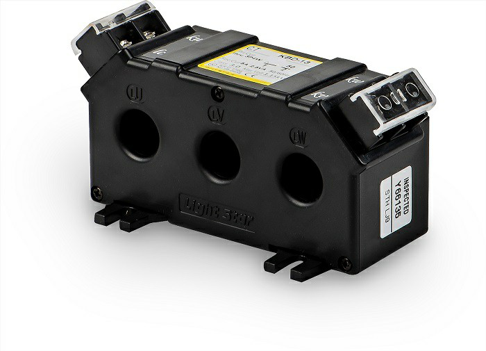 Biến dòng đo lường MCT 200/5A CL.1 15VA Ø14 3P3W 2CT - VNECCO Sản xuất tủ điện và lắp đặt Hệ ...